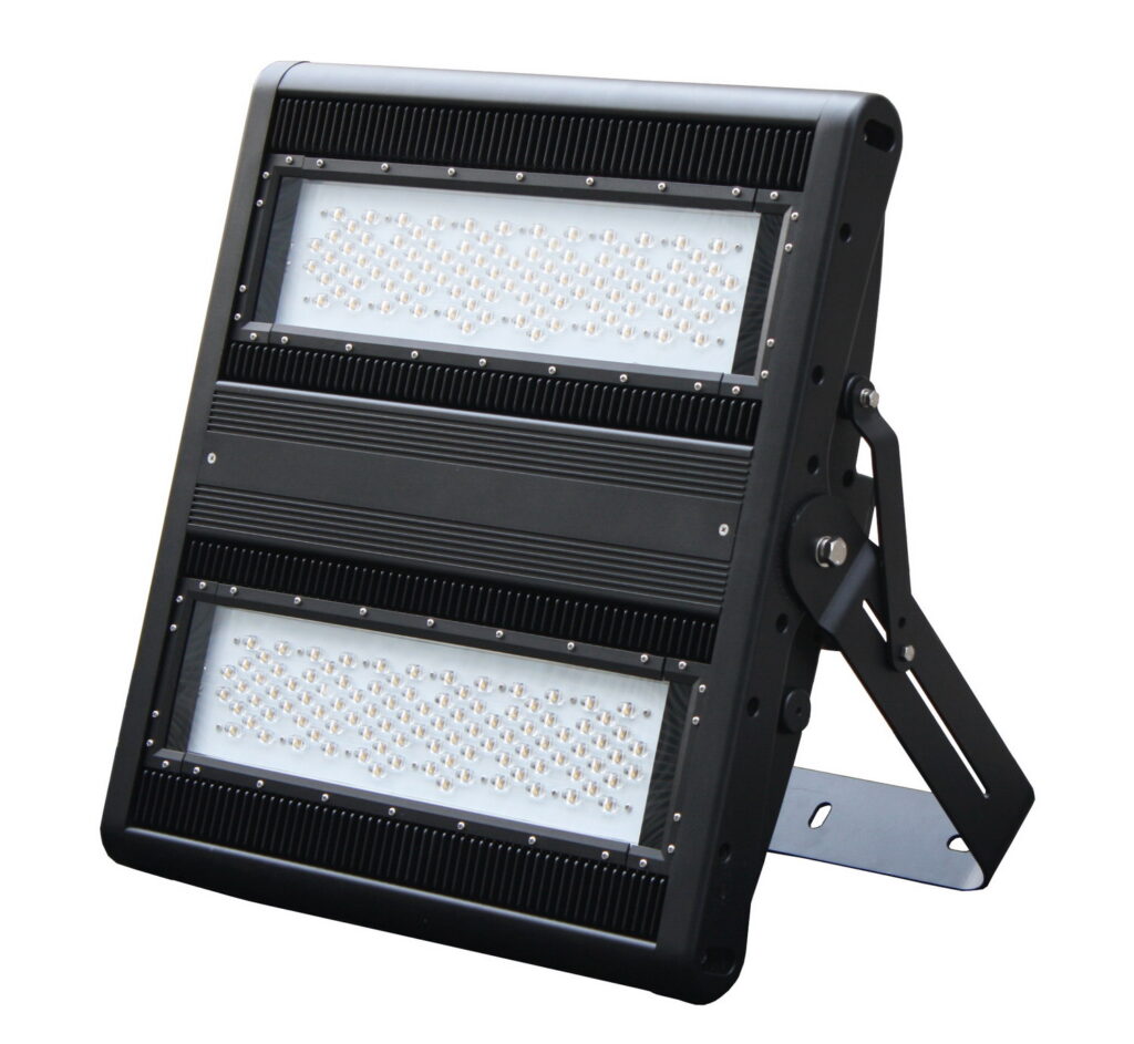 400 Watt natural white dimmable 40x40° single lens/ PCB LED flood light ...